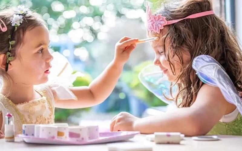 Win £100 worth of our natural play makeup products! | Cosmopolitan ...